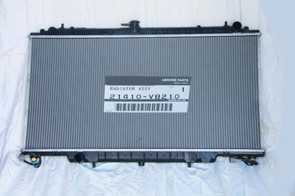 GENUINE NISSAN RADIATOR to fit Nissan GU Patrol with TD42 & TD42T ...