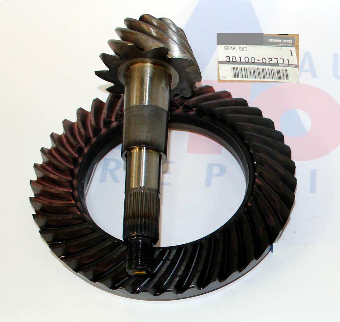 OEM GENUINE NISSAN GEAR SET, 3.9 RATIO To fit H233B REAR diffs on GQ or ...