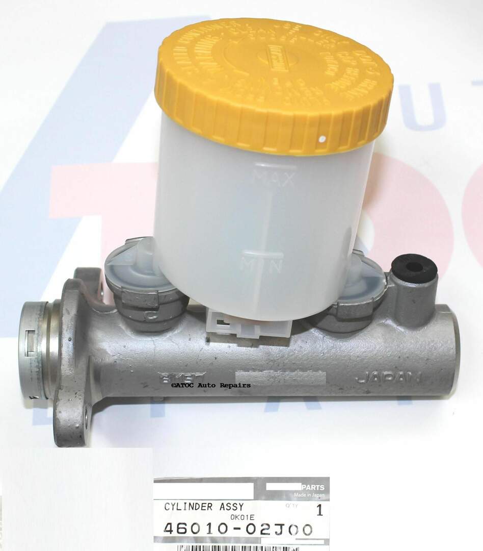 GENUINE NISSAN Brake Master Cylinder to fit Nissan GQ Patrol with front ...