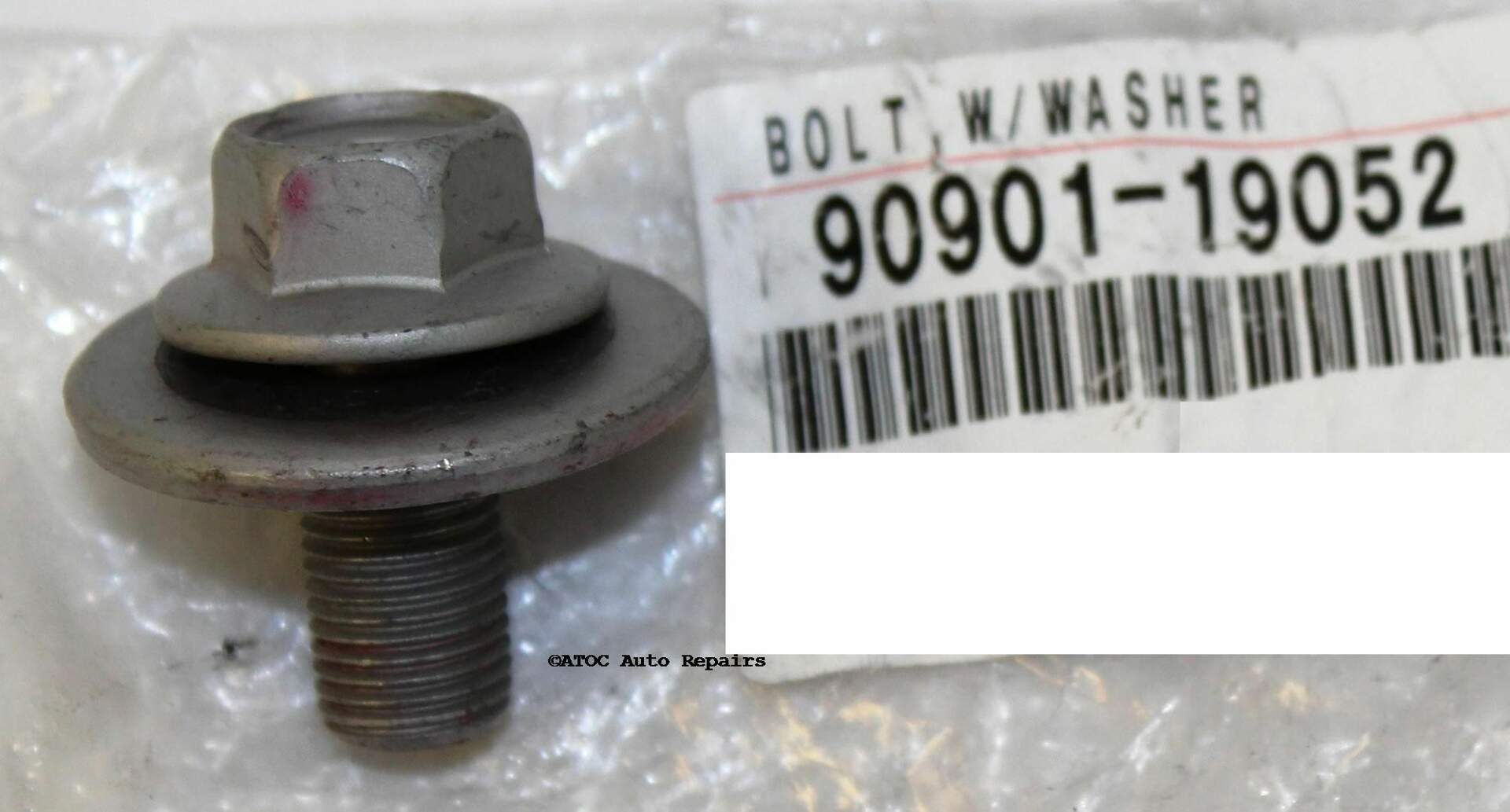 OEM Genuine Shocker bolt to fit Toyota 120,150,100,200 series, | ATOC ...